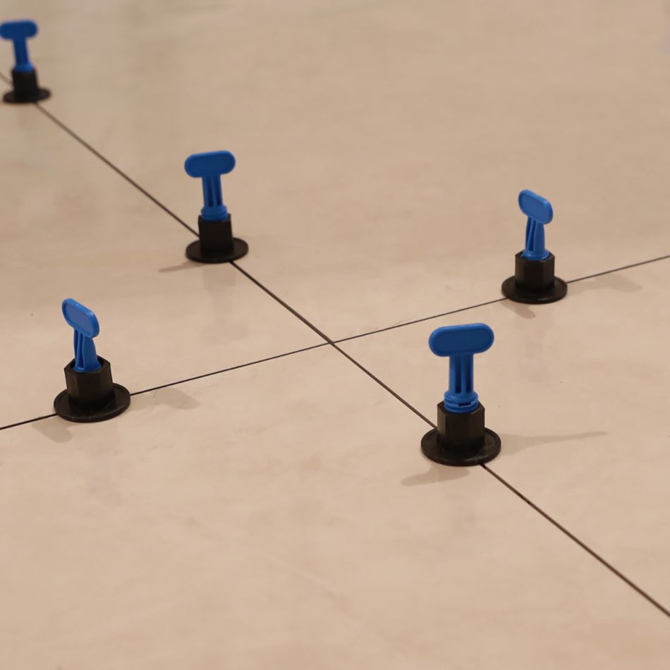 T Spin Levelling Spacers - Tile Choice